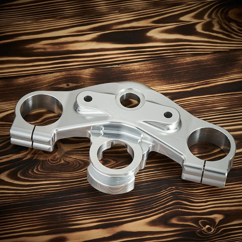 Triumph Thruxton R Top Yoke – Fastec Racing Ltd